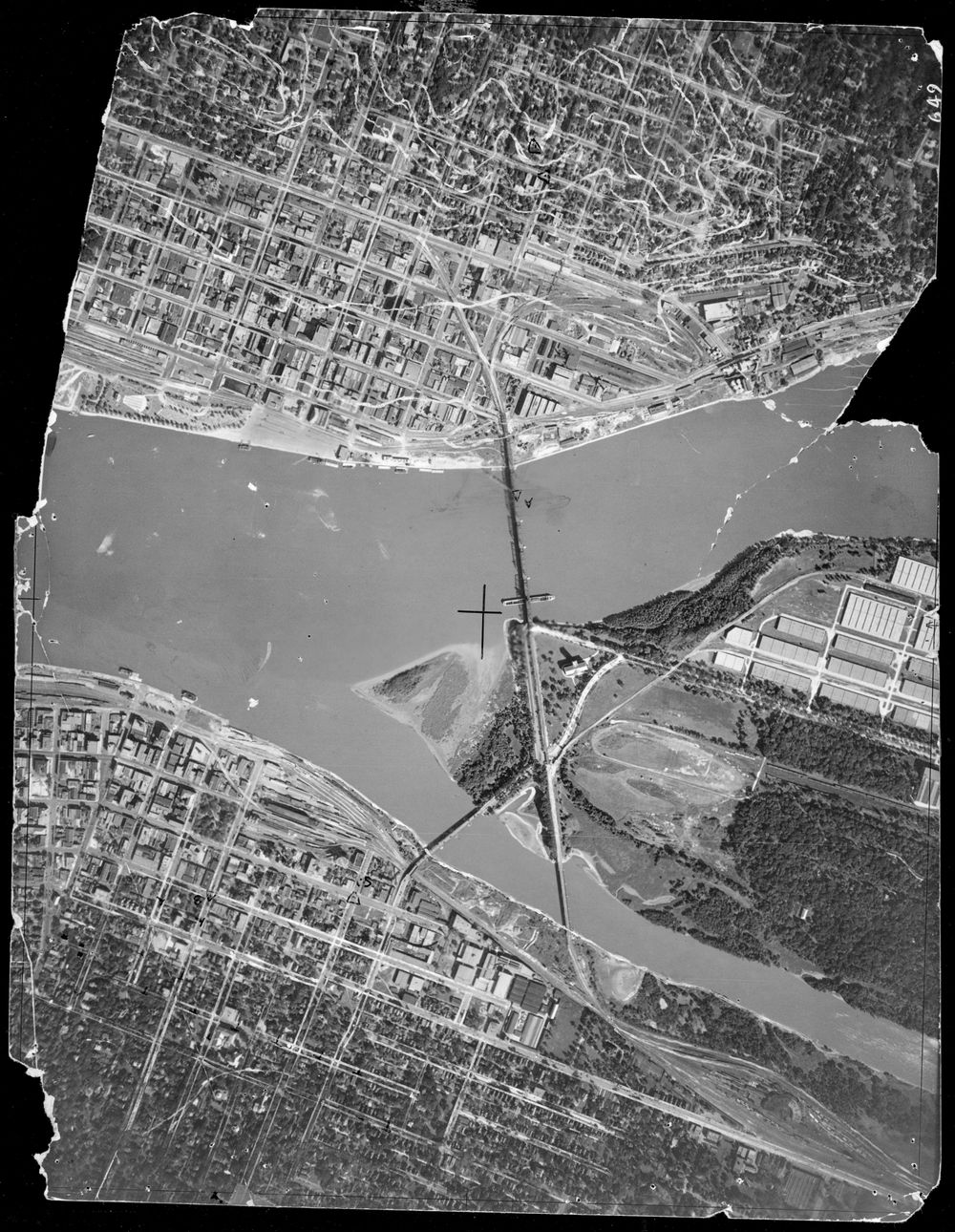 Roller Dam across the Mississippi River between Davenport, Iowa and ...